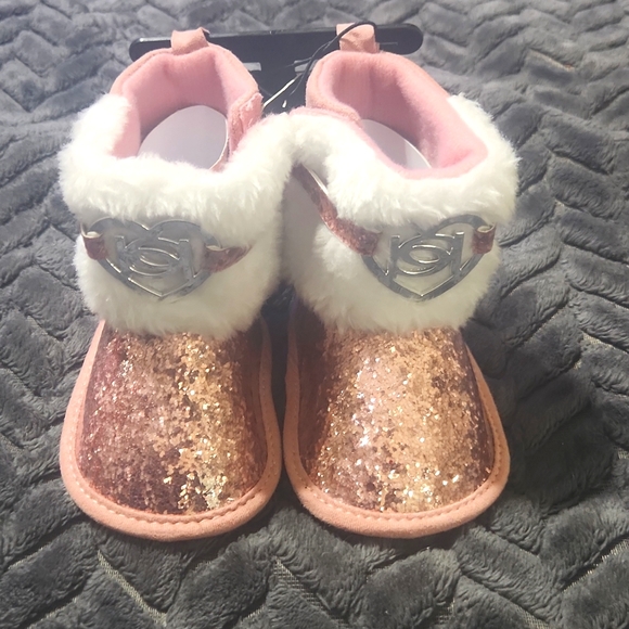 bebe | Shoes | Bebe Baby Size 3 Blush Pink And White Boots With Glitter ...